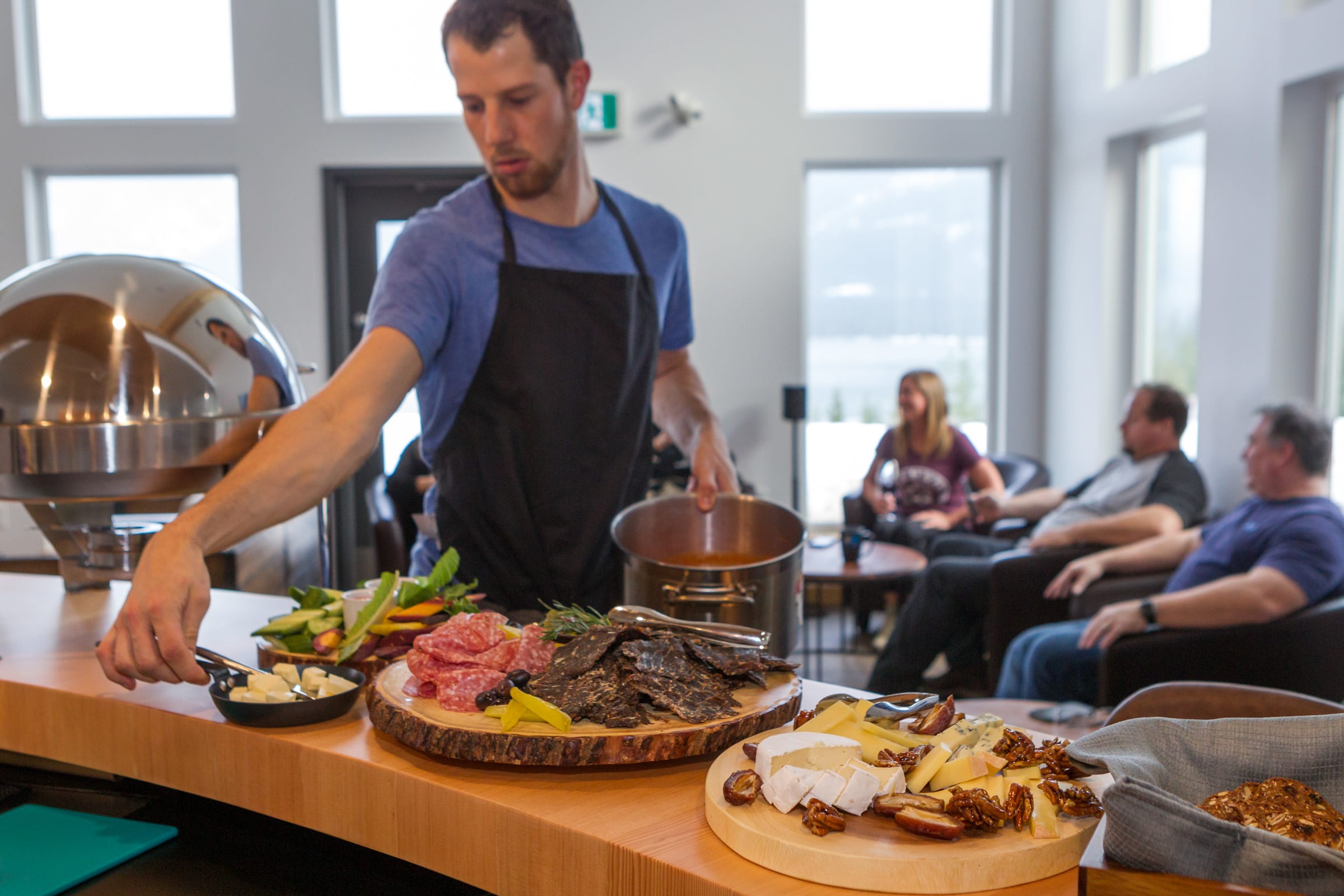 Northern Escape Heli Skiing - Terrace, BC - Ride The North