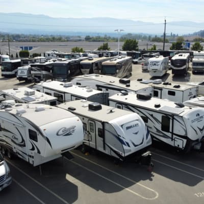 Kelowna RV, Boat and Vehicle Storage | Space Centre Storage
